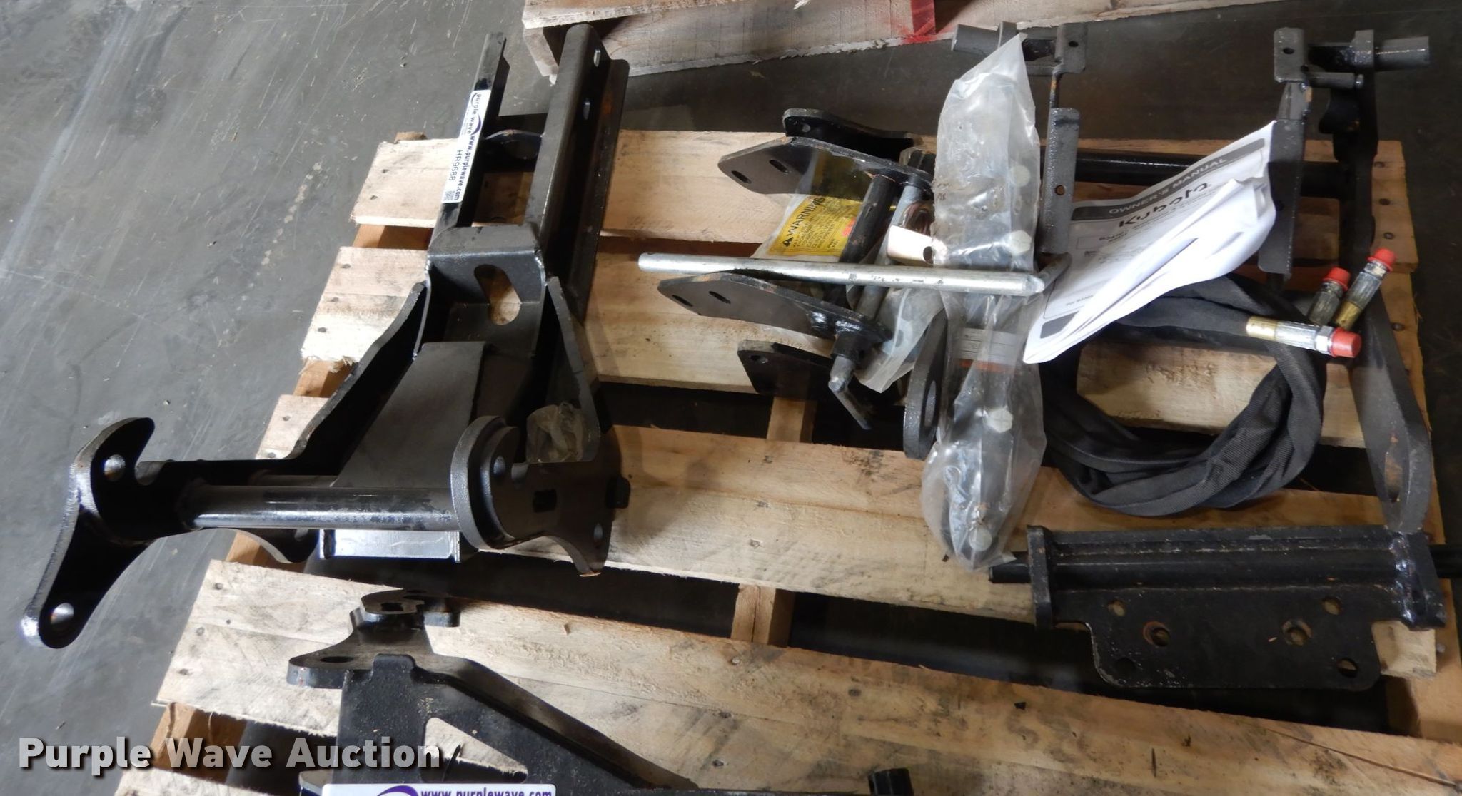 Kubota B3410 sub-frame and four point hitch in Grapevine, TX | Item ...