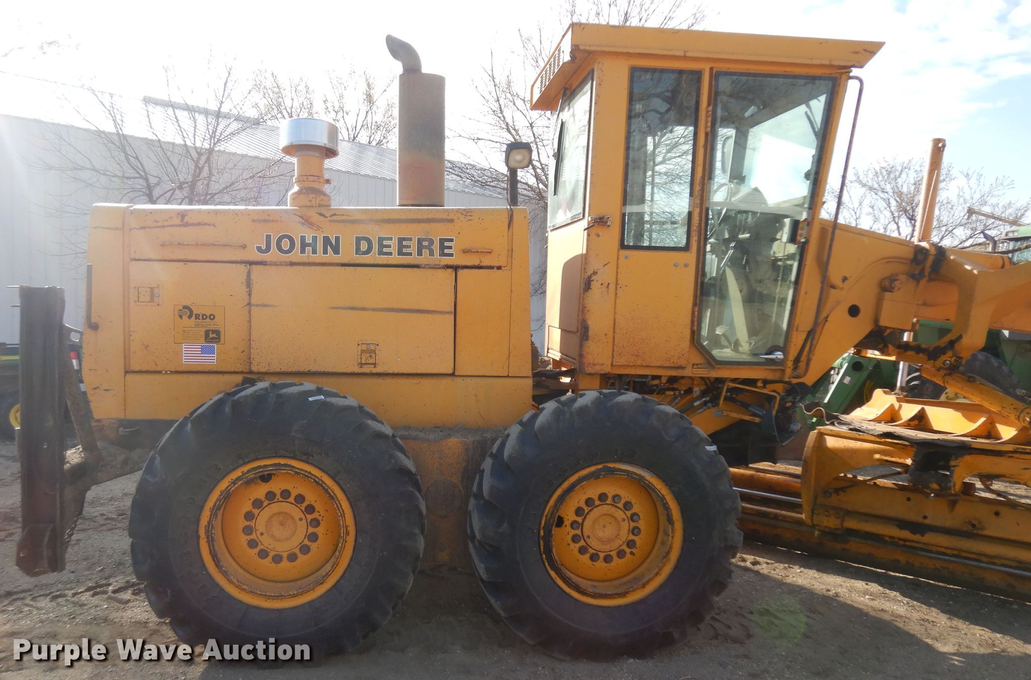 1989 John Deere 770BH motor grader in Midland, SD | Item ID9763 sold ...