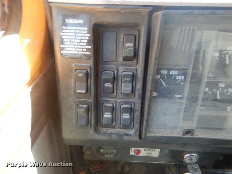 2002 International 2554 dump truck in Ballwin, MO | Item IY9664 sold ...