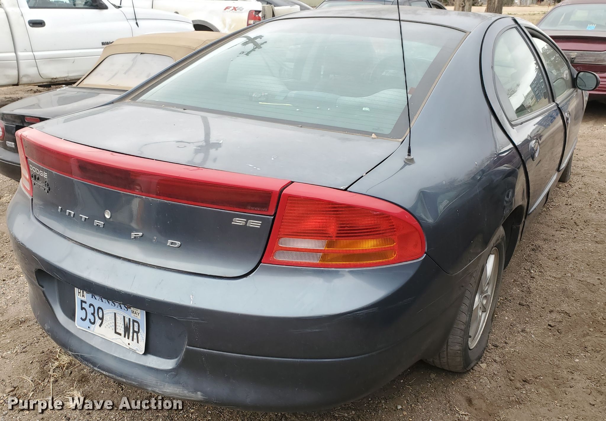 2002 Dodge Intrepid in Gove, KS | Item DI4764 sold | Purple Wave