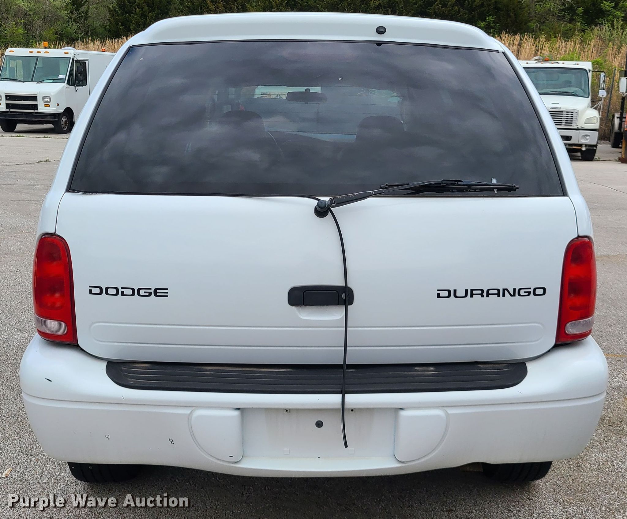 2003 Dodge Durango SUV in Independence, MO | Item GY9486 sold | Purple Wave