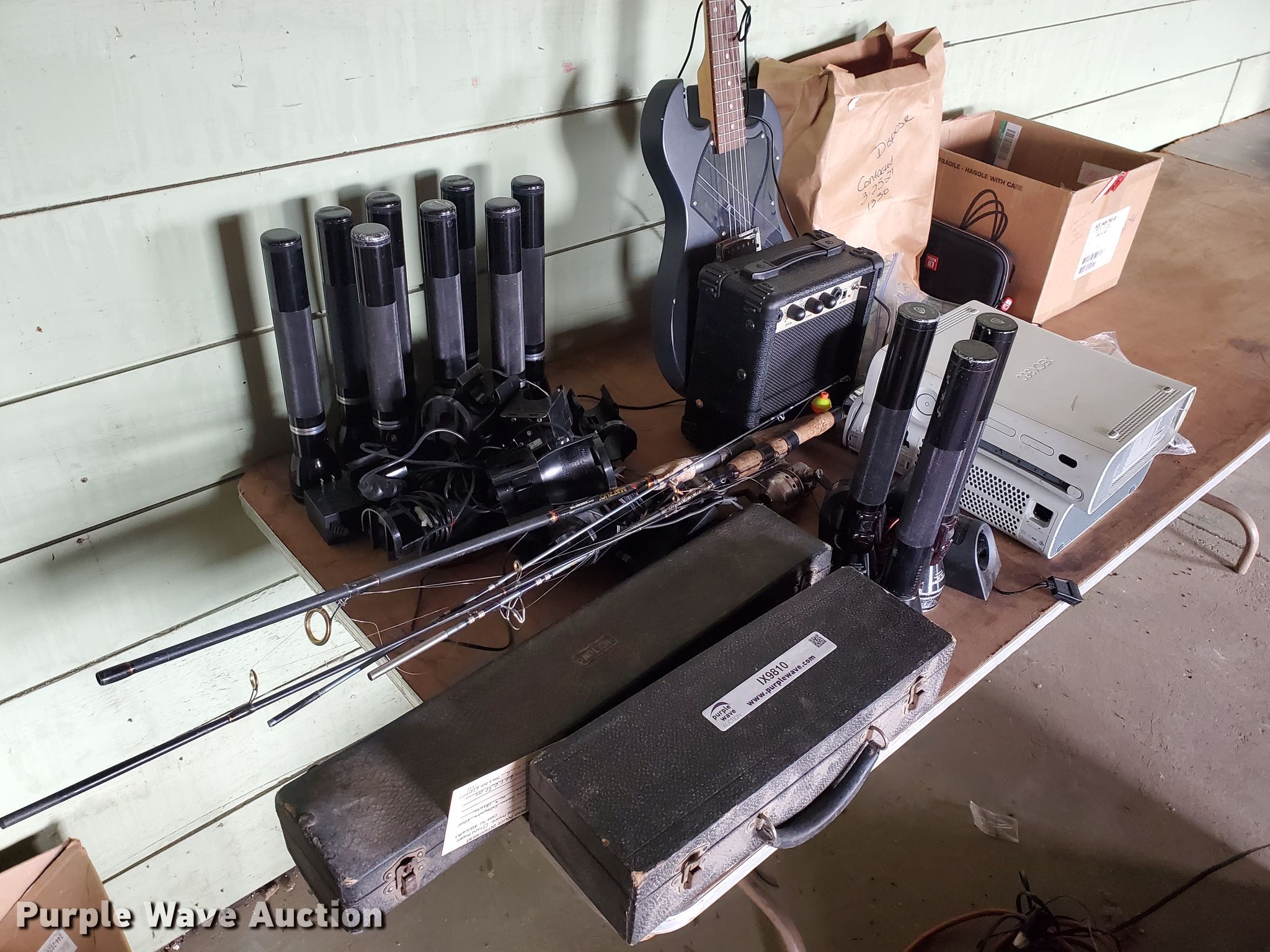 Electronics in Great Bend, KS | Item IX9810 sold | Purple Wave