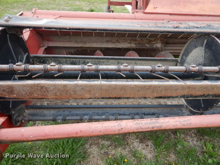 1986 Case IH 5000 windrower in Milford, KS | Item DL8749 sold | Purple Wave