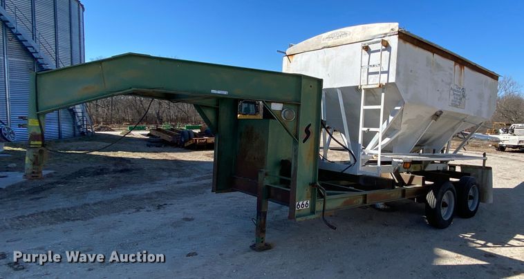 Shop built seed tender trailer in Lowry City, MO | Item HR9462 sold ...