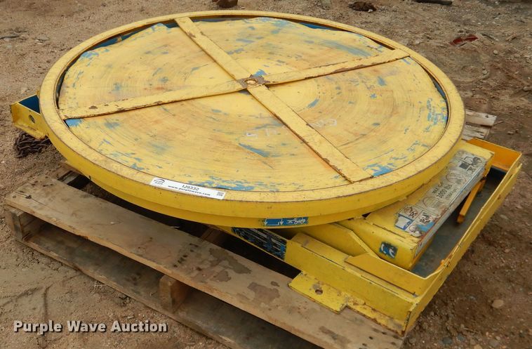 Pallet turn table with pneumatic lift in Sublette, KS | Item IJ9332 ...