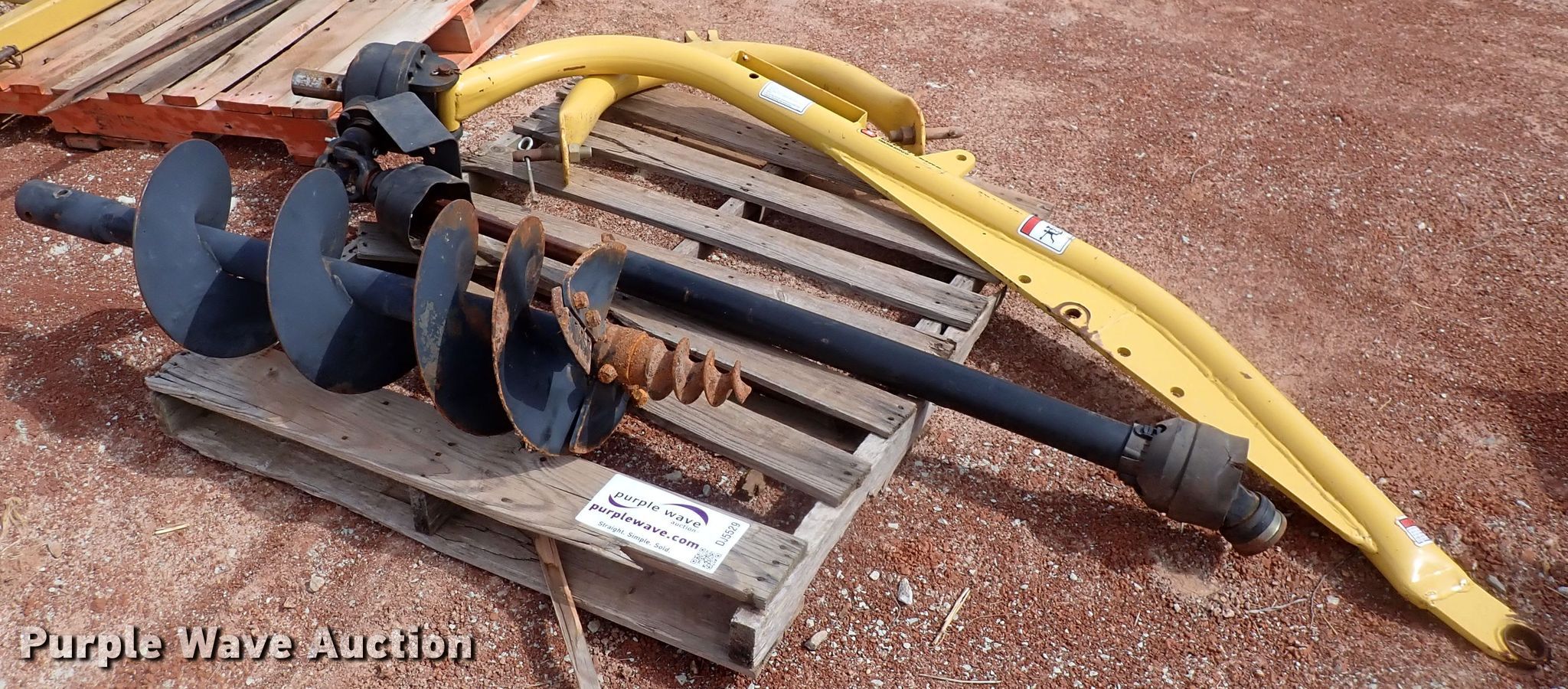 County Line post hole auger in Murdock, KS | Item DJ5529 sold | Purple Wave