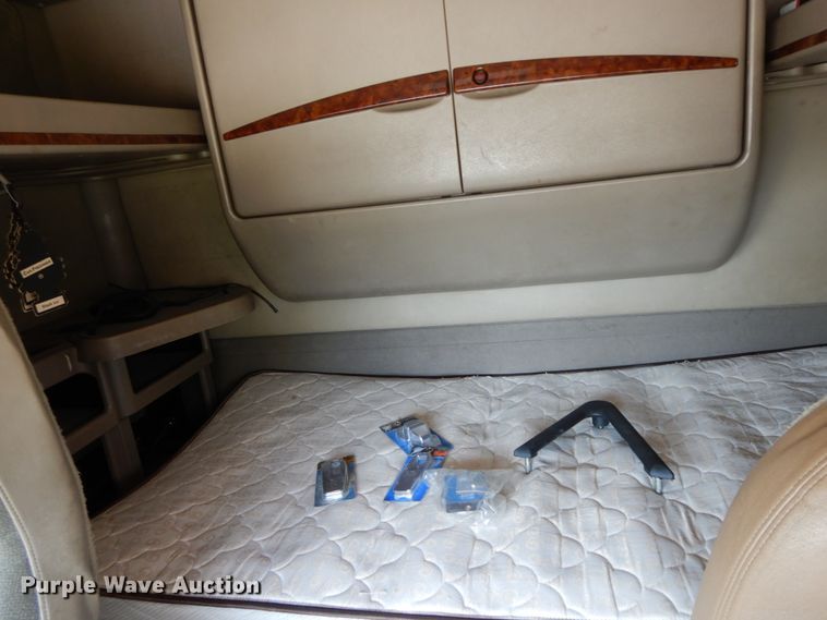 2005 International 9400i semi truck in Unionville, MO | Item IL9278 ...