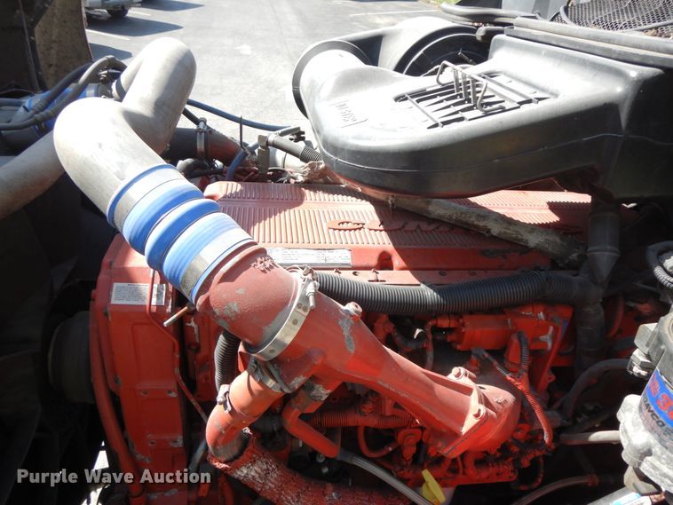 2005 International 9400i semi truck in Unionville, MO | Item IL9278 ...