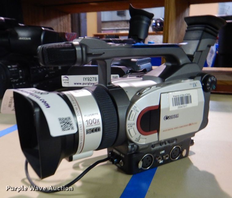 Canon 3CCD digital video camera in Tulsa, OK | Item IY9280 sold ...