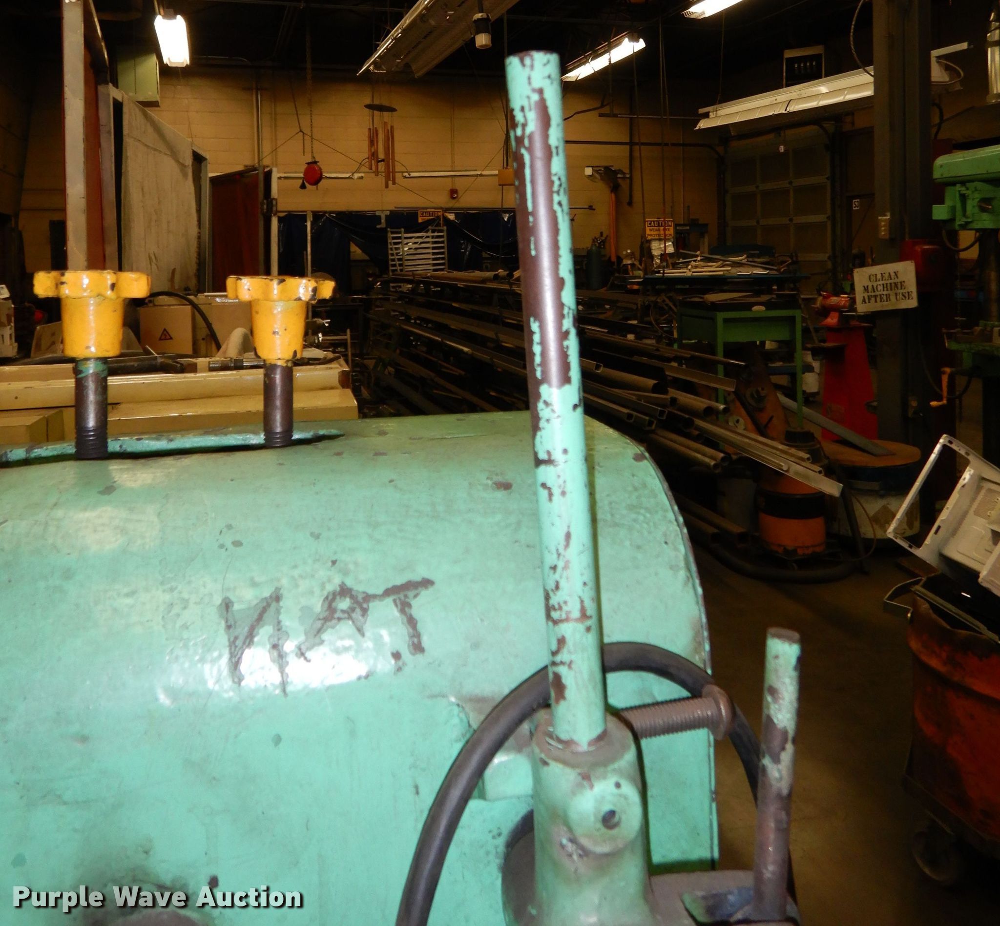 Wysong 410 bead roller in Junction City, KS | Item IS9004 sold | Purple ...