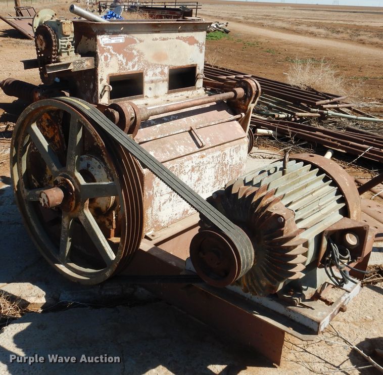 Flaker roller in Tulia, TX | Item HI9048 sold | Purple Wave