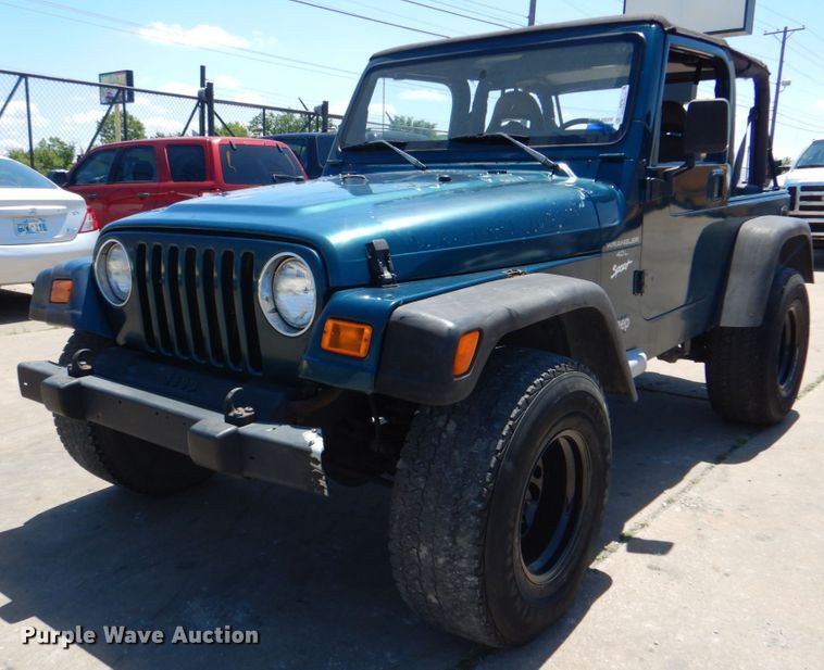 1998 Jeep Wrangler SUV in Tulsa, OK | Item IA9766 sold | Purple Wave