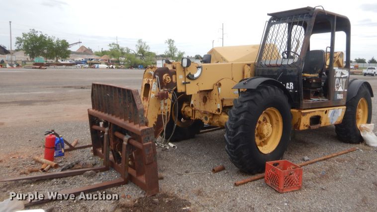 2001 Caterpillar TH83 telehandler in Moore, OK | Item IP9784 sold ...