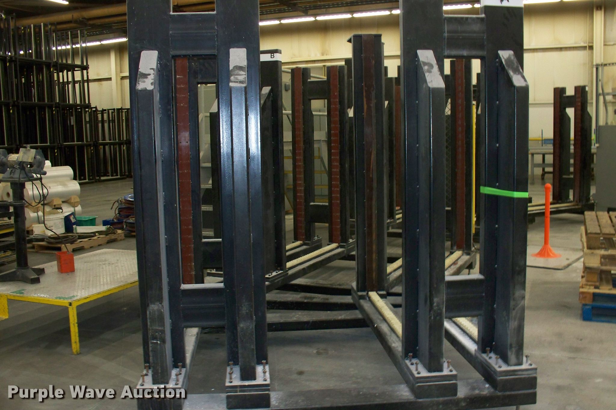 (3) light bulb racks in Salina, KS | Item GQ9570 sold | Purple Wave