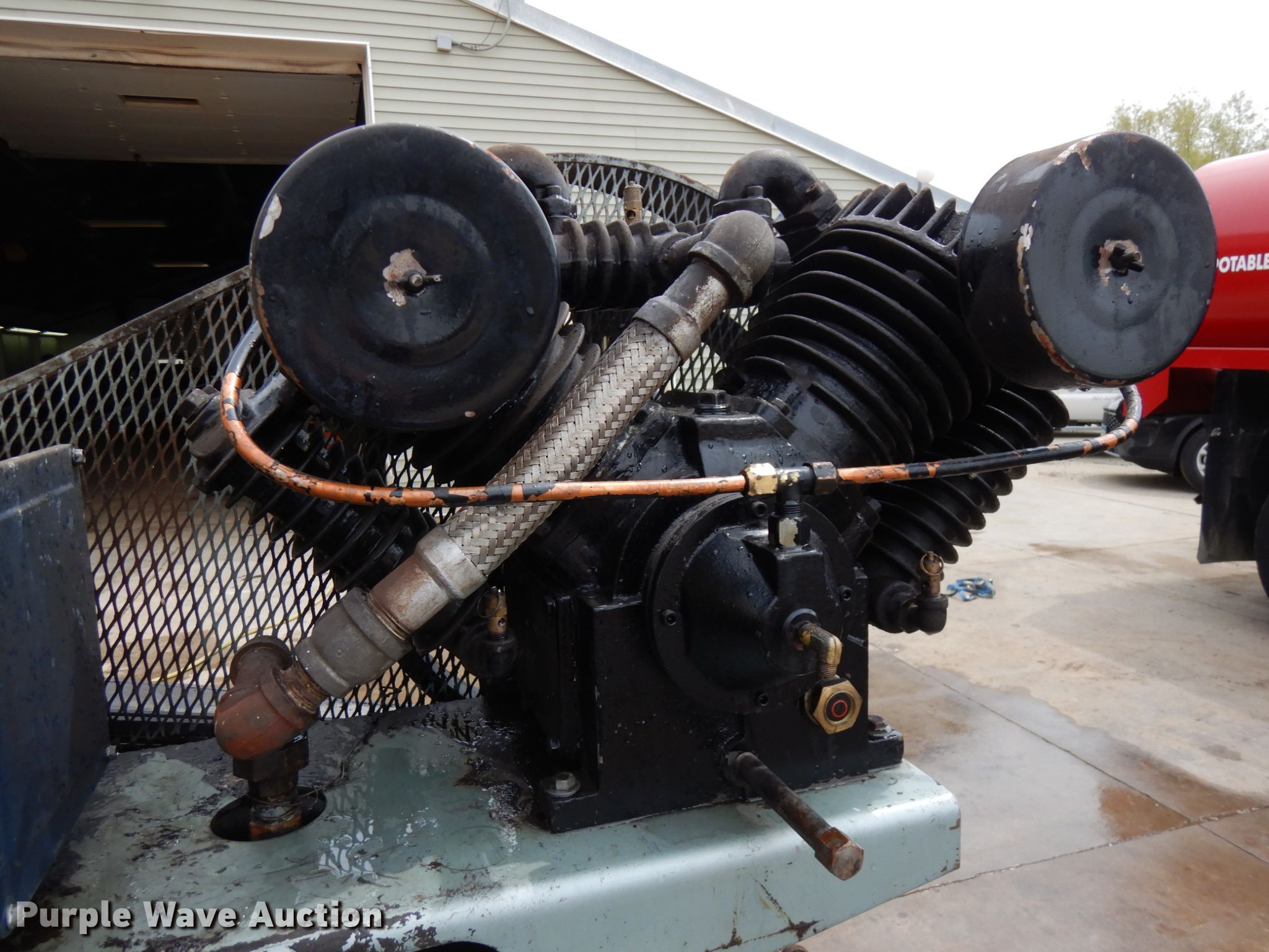 Henke Pacemaker air compressor in Byron, MN | Item IT9322 sold | Purple ...