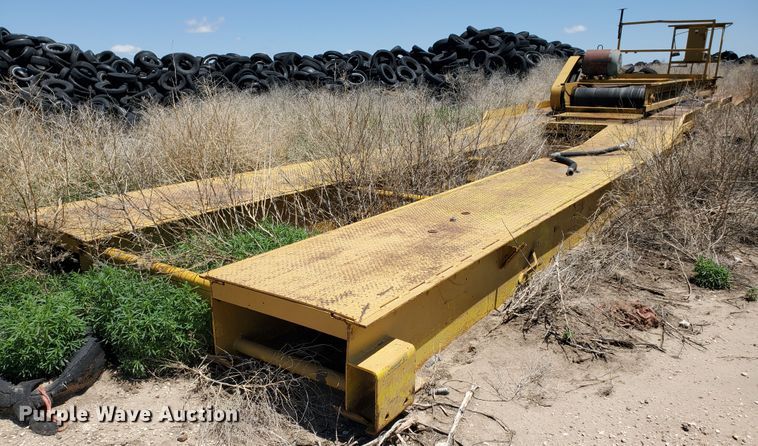 Unloading pit in Leoti, KS | Item IX9936 sold | Purple Wave