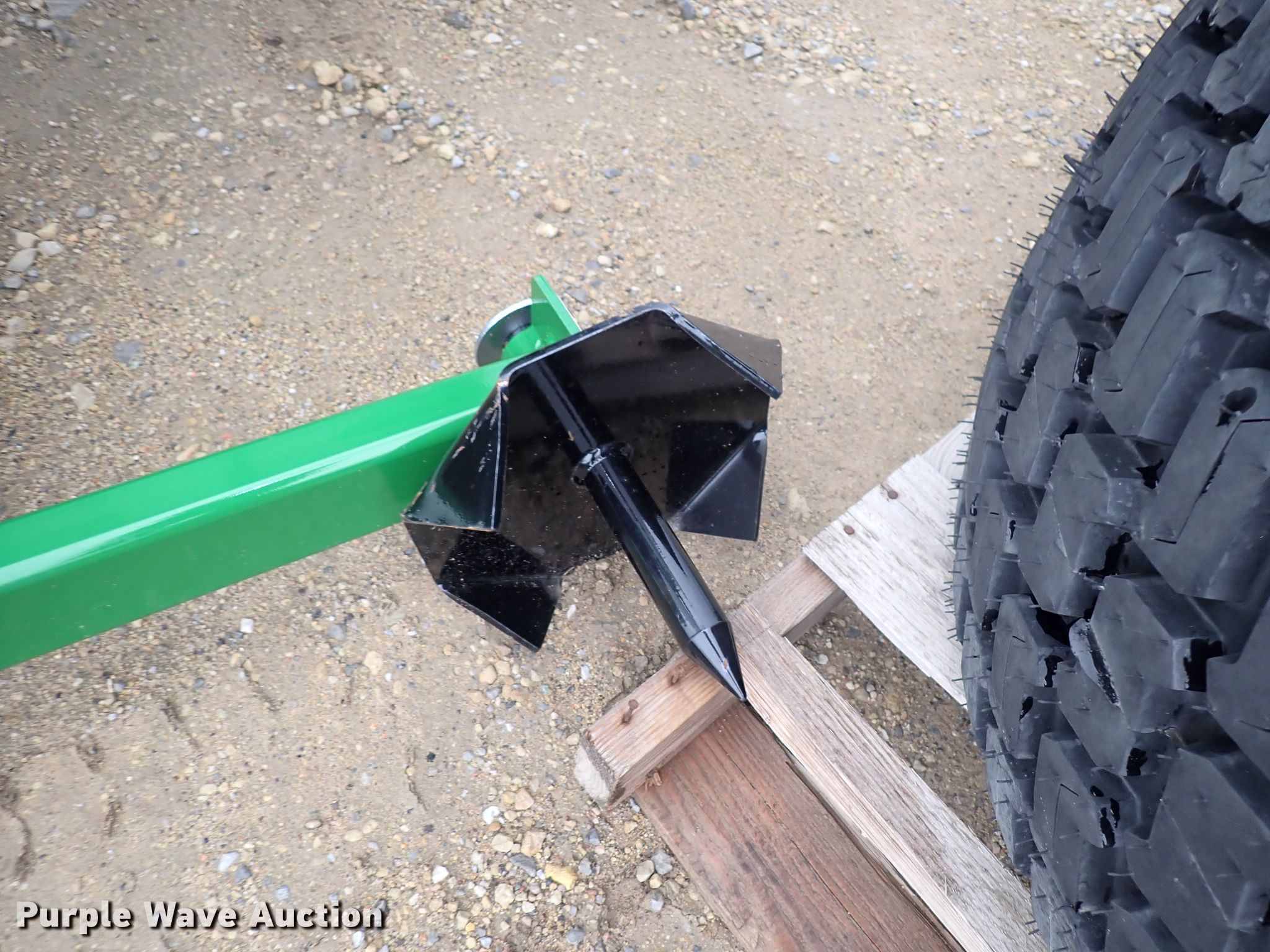 2020 Frontier BU1060 bale unroller in Wichita, KS | Item IF9168 sold ...