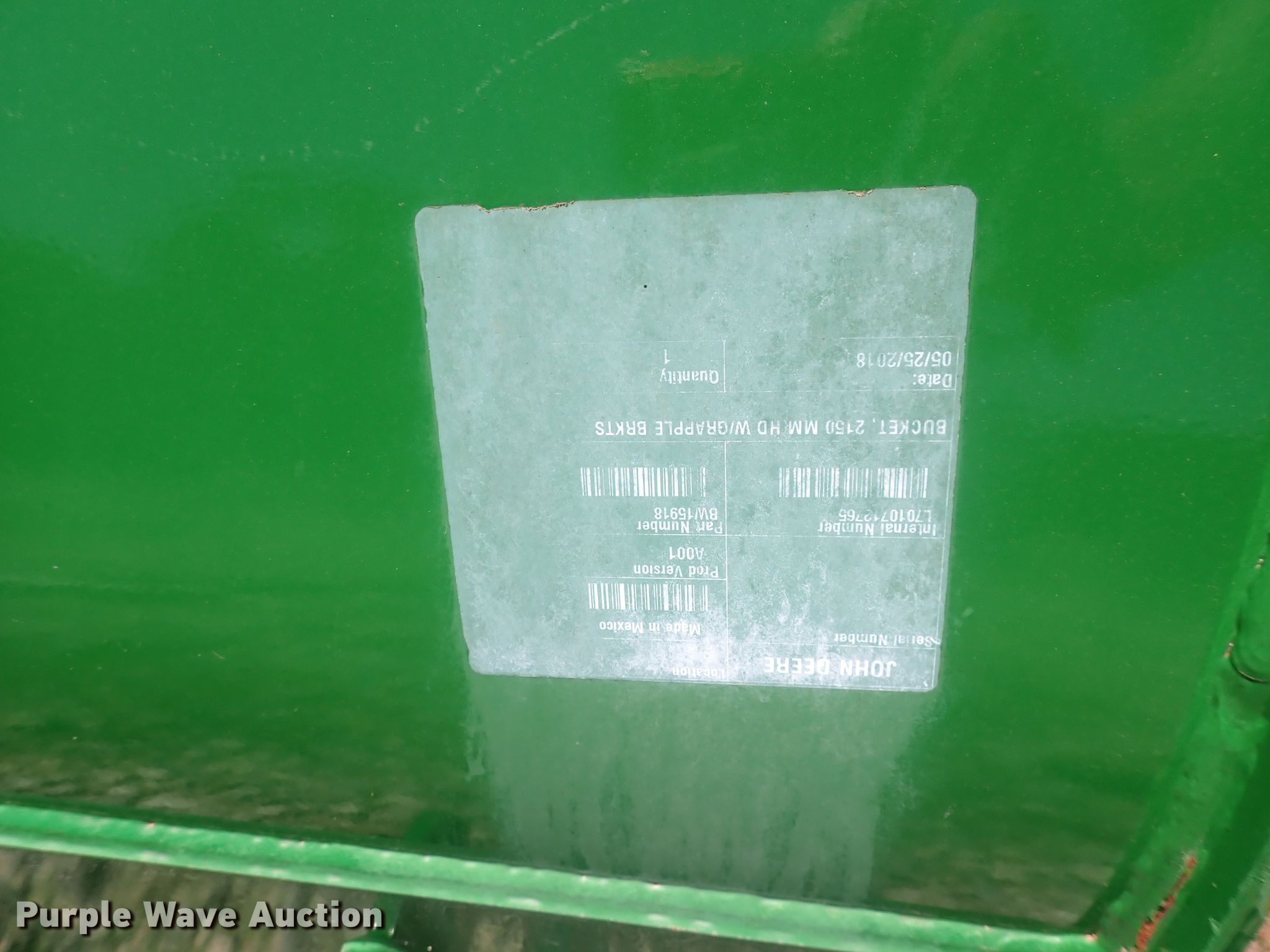 John Deere BW15935 86"W bucket in Winfield, KS | Item IF9185 sold ...