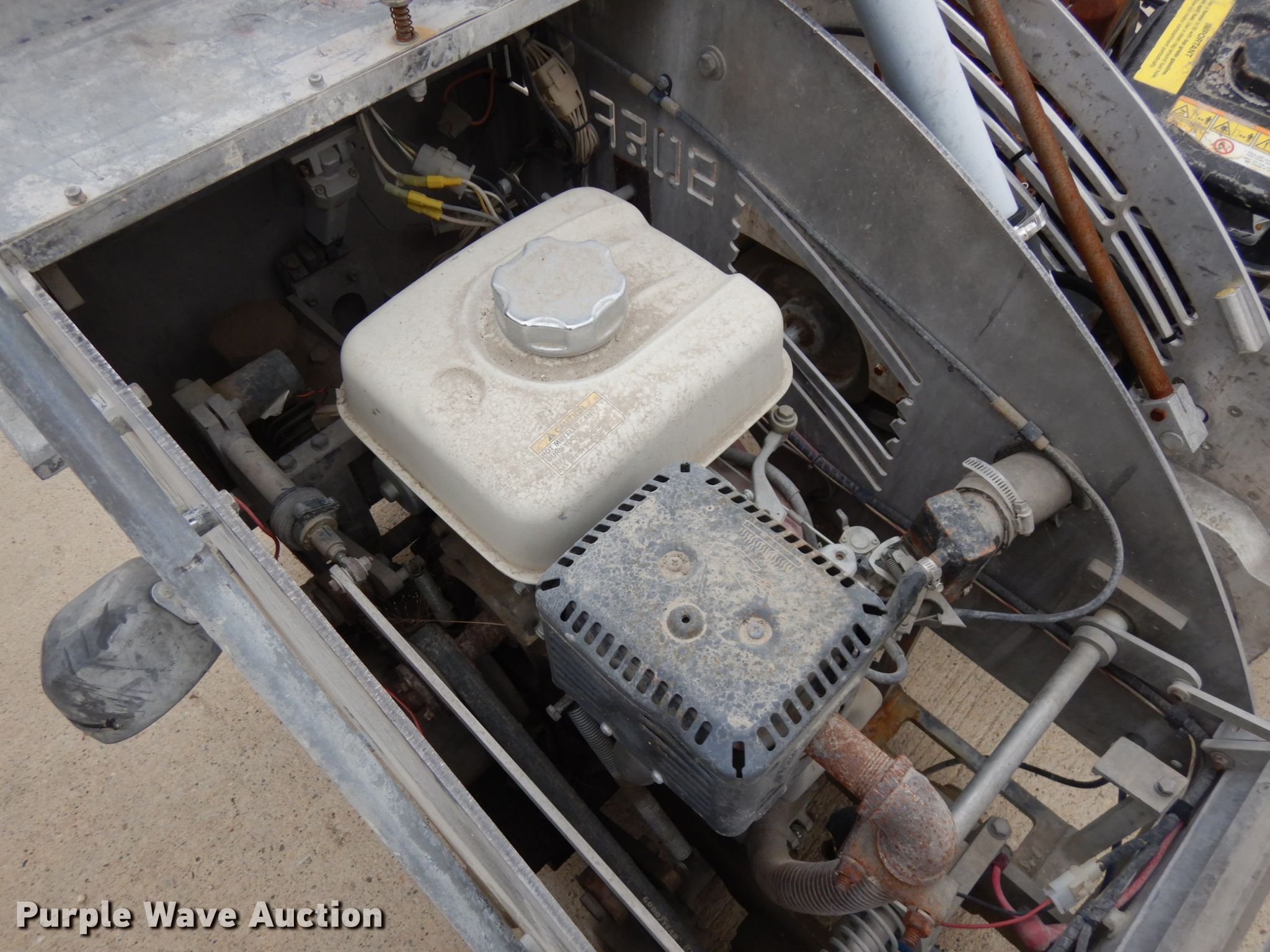 (2) Husqvarna Soff-Cut G2000 concrete saws in New Hampton, IA | Item ...