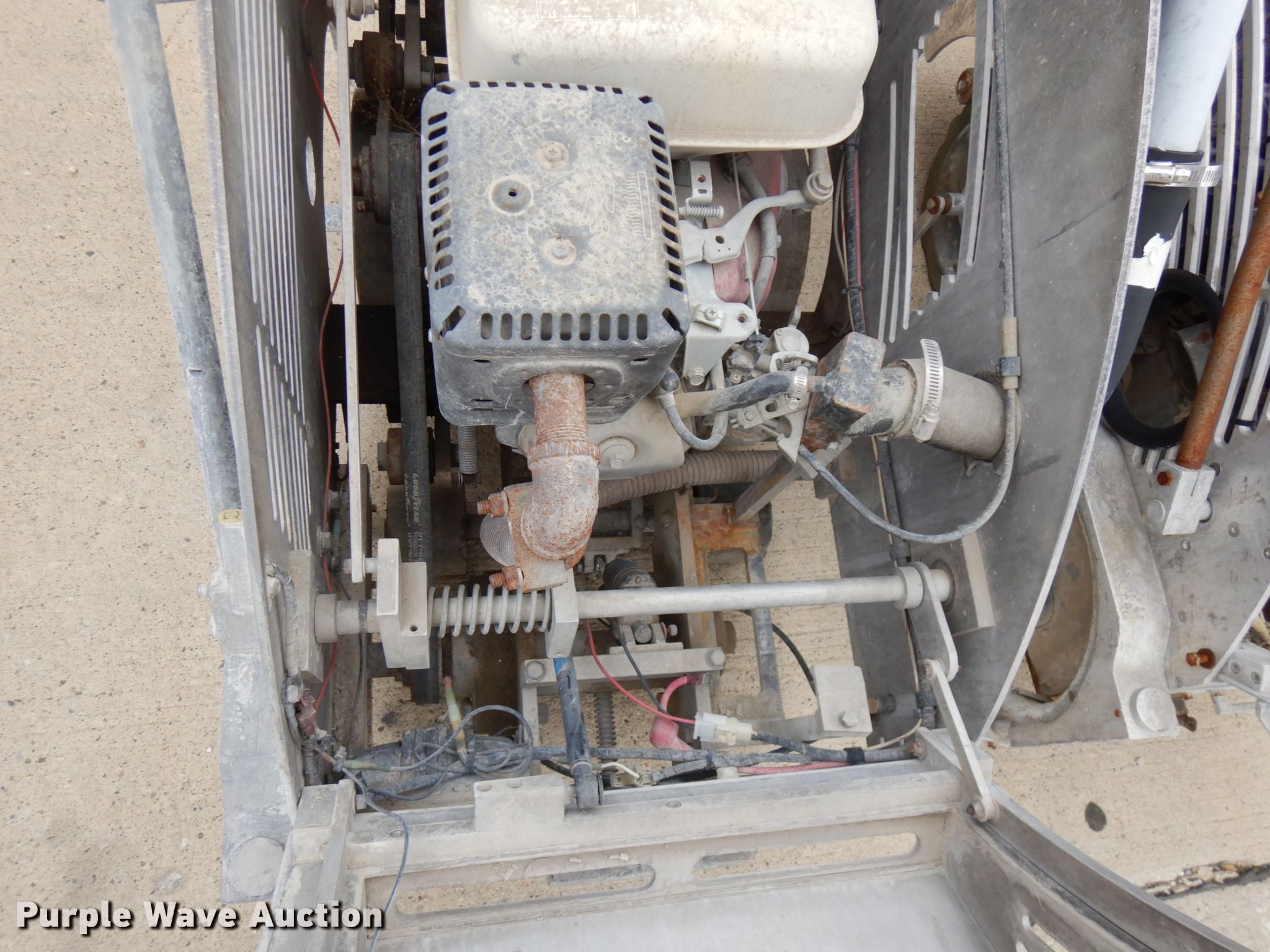 (2) Husqvarna Soff-Cut G2000 concrete saws in New Hampton, IA | Item ...
