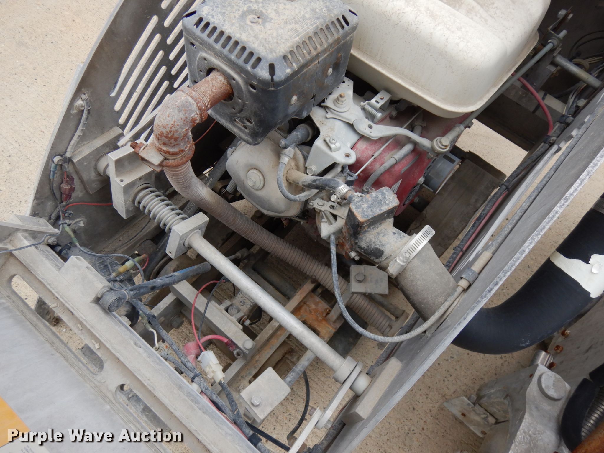 (2) Husqvarna Soff-Cut G2000 concrete saws in New Hampton, IA | Item ...