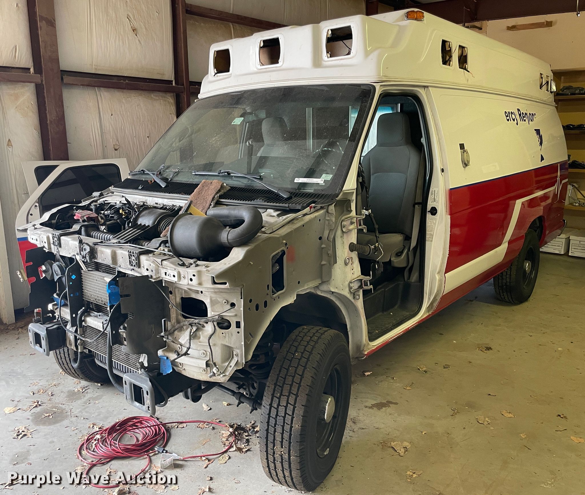 2014 Ford E350 ambulance in Owasso, OK | Item IC9331 sold | Purple Wave