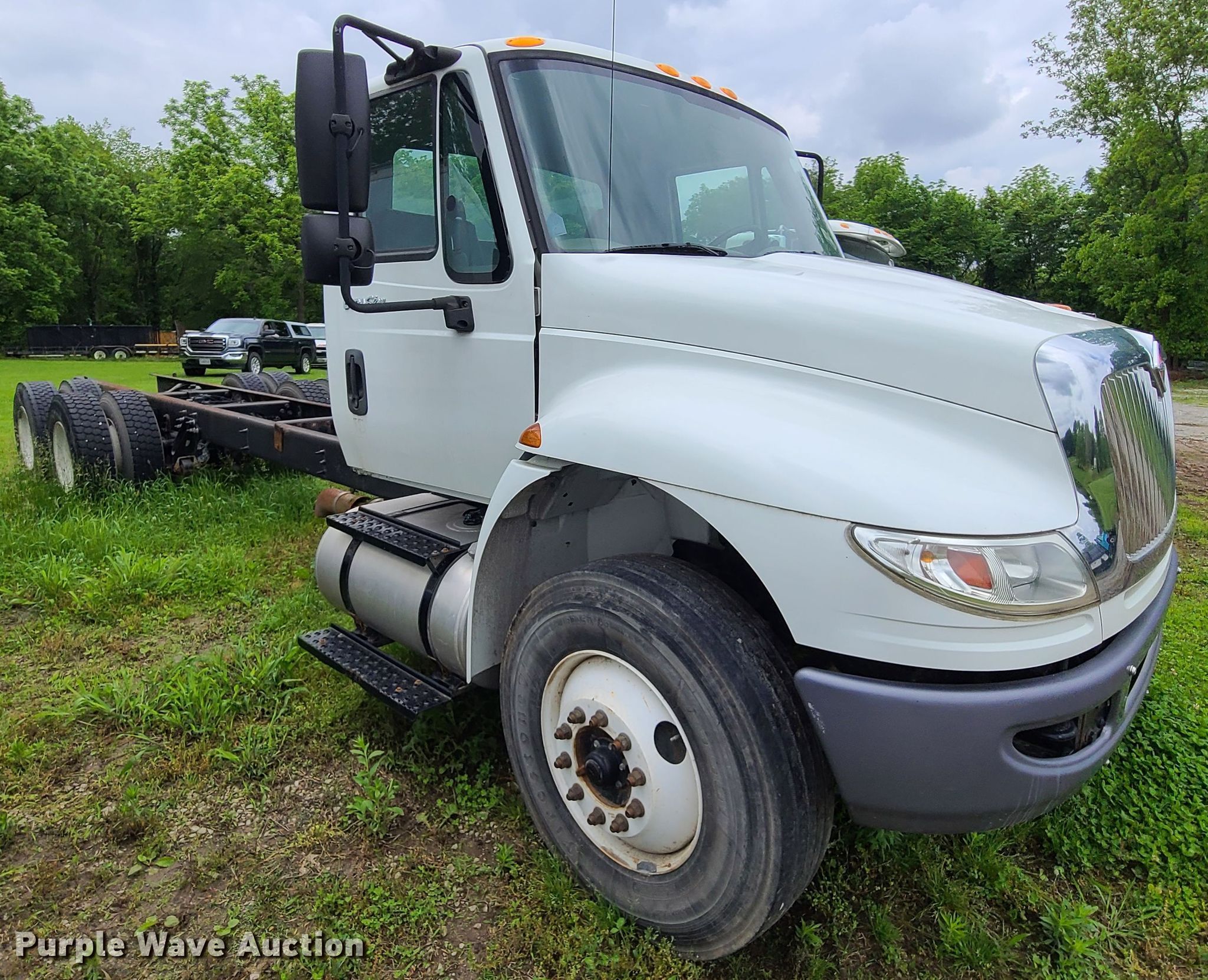 2012 International 4400 truck cab and chassis in Sugar Creek, MO | Item ...