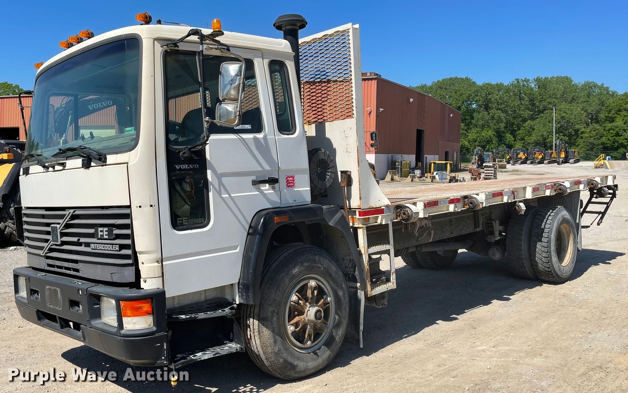 1995 Volvo FE flatbed truck in Kansas City, KS | Item ID9937 sold ...