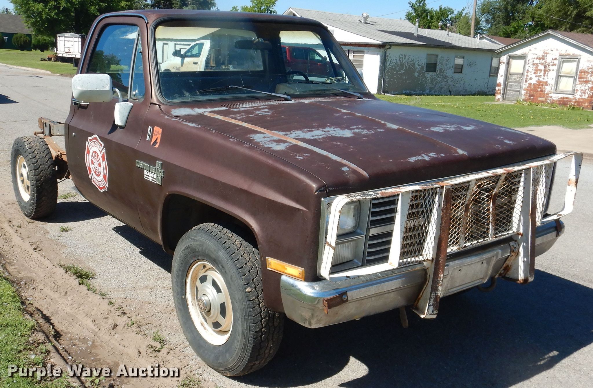 1983 Chevrolet K20 Custom Deluxe pickup truck cab and chassis in ...