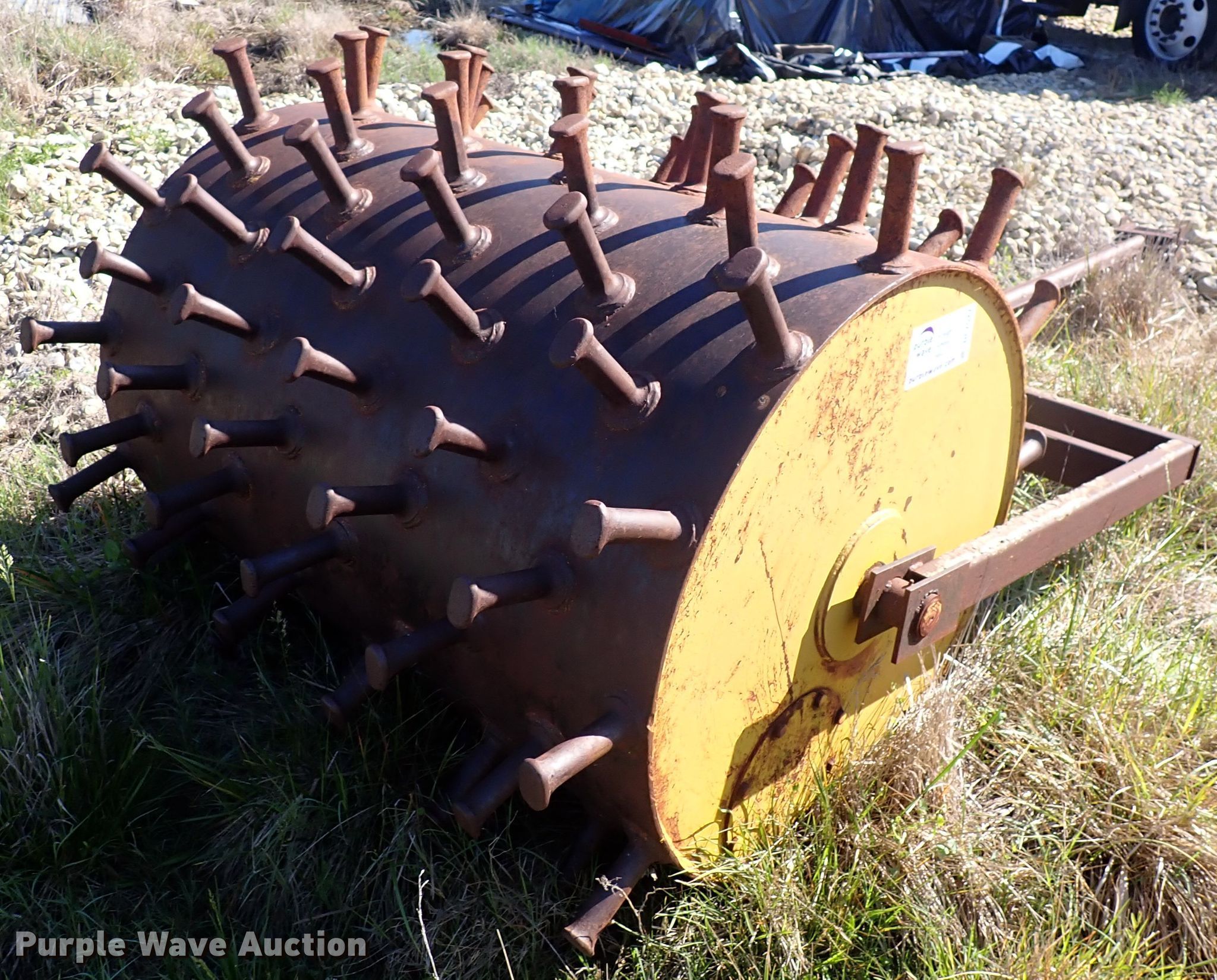 Sheepsfoot roller in Wichita, KS | Item DL7527 sold | Purple Wave