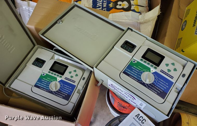 (2) Hunter ACC-99D irrigation controllers in Hays, KS | Item DI5211 ...