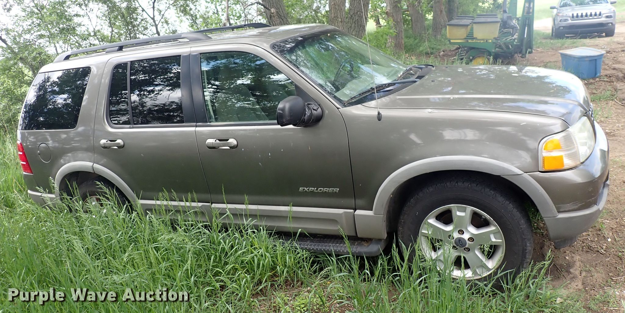 2002 Ford Explorer SUV in Lindsborg, KS | Item DI7380 sold | Purple Wave