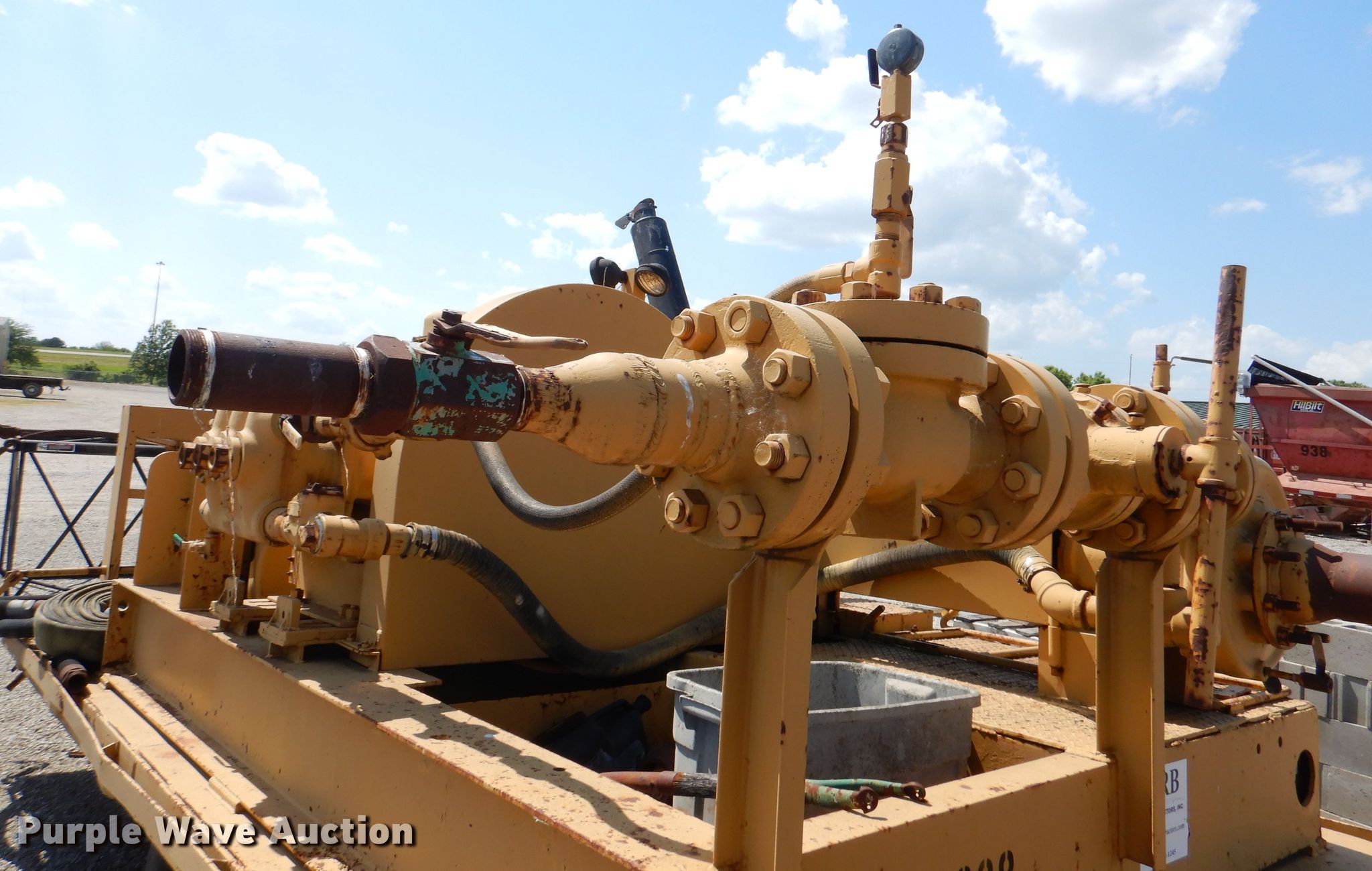 Midwestern pump in Topeka, KS | Item DH3256 sold | Purple Wave