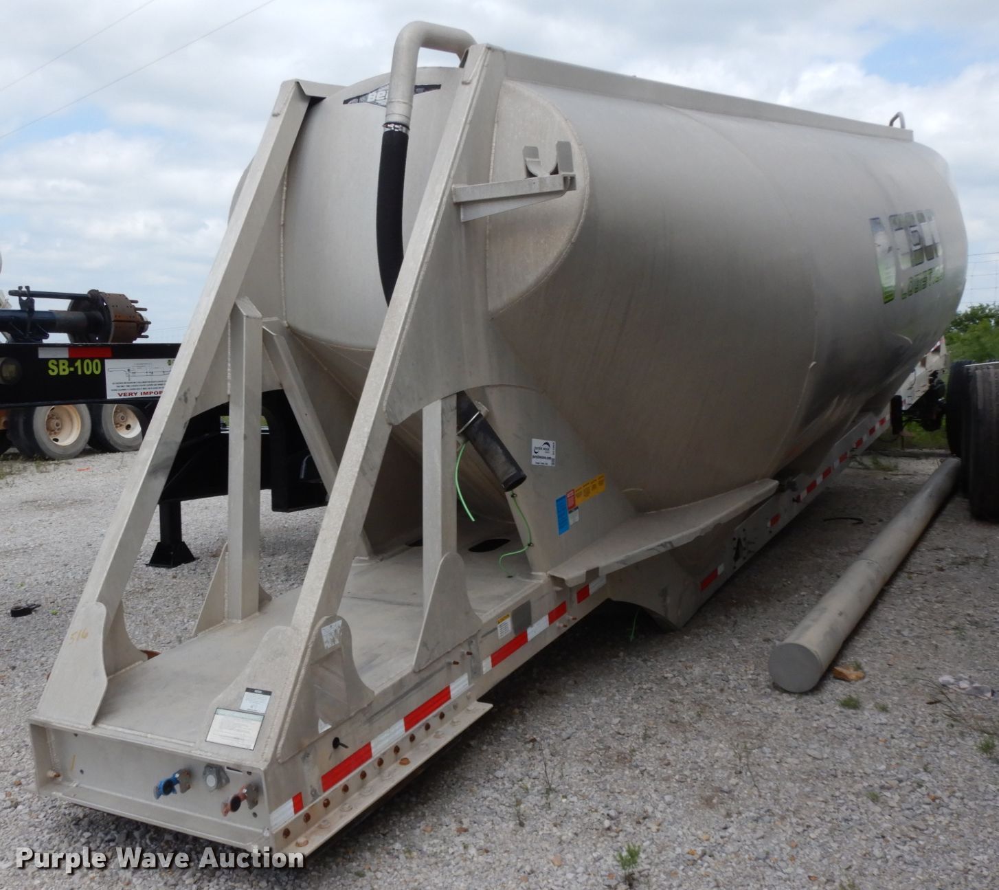 2015 Beall 1050R pneumatic dry bulk trailer in Cisco, TX | Item DC2069 ...