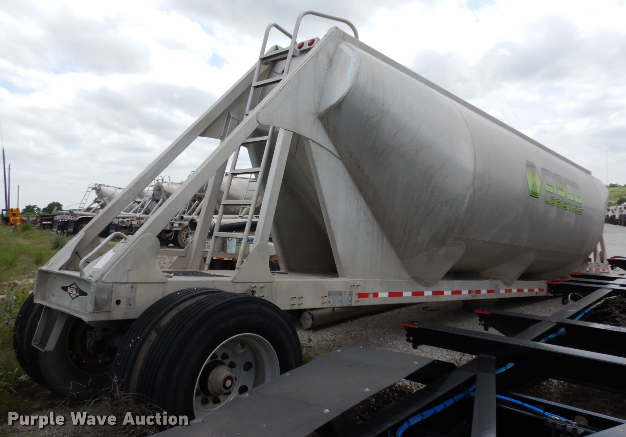 2015 Beall 1050R pneumatic dry bulk trailer in Cisco, TX | Item DC2069 ...