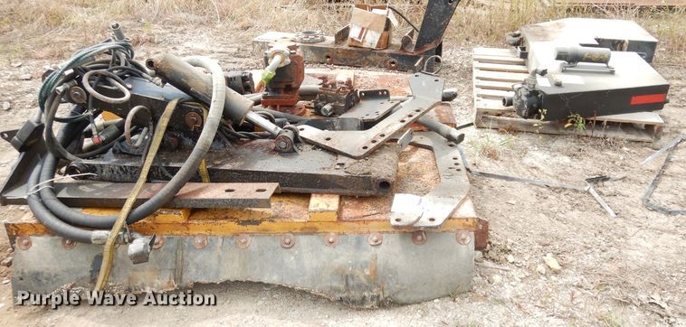 Alamo Versa side boom rotary mower in Council Grove, KS | Item DG0706 ...