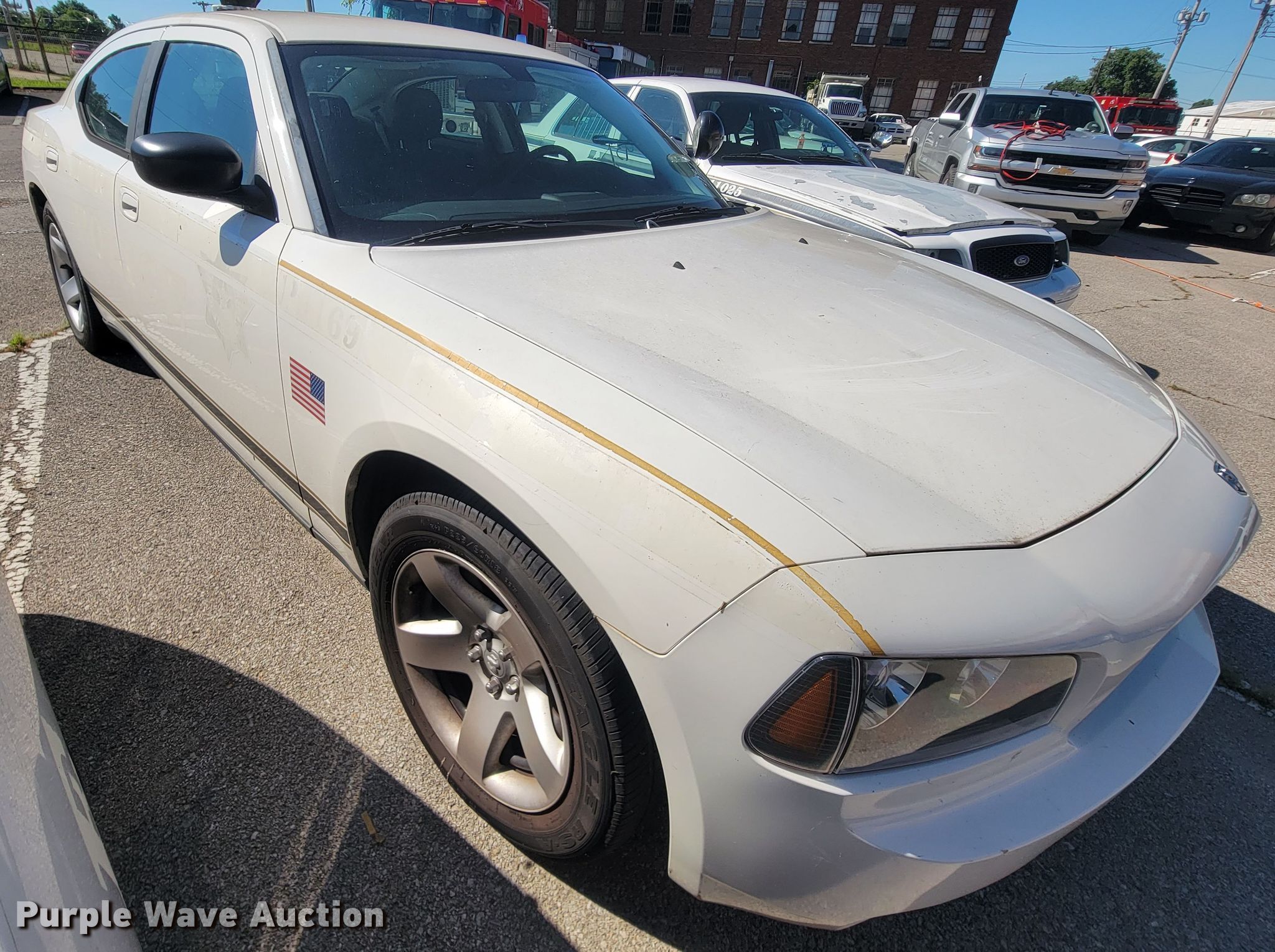 2009 Dodge Charger in Tulsa, OK | Item IE9252 sold | Purple Wave
