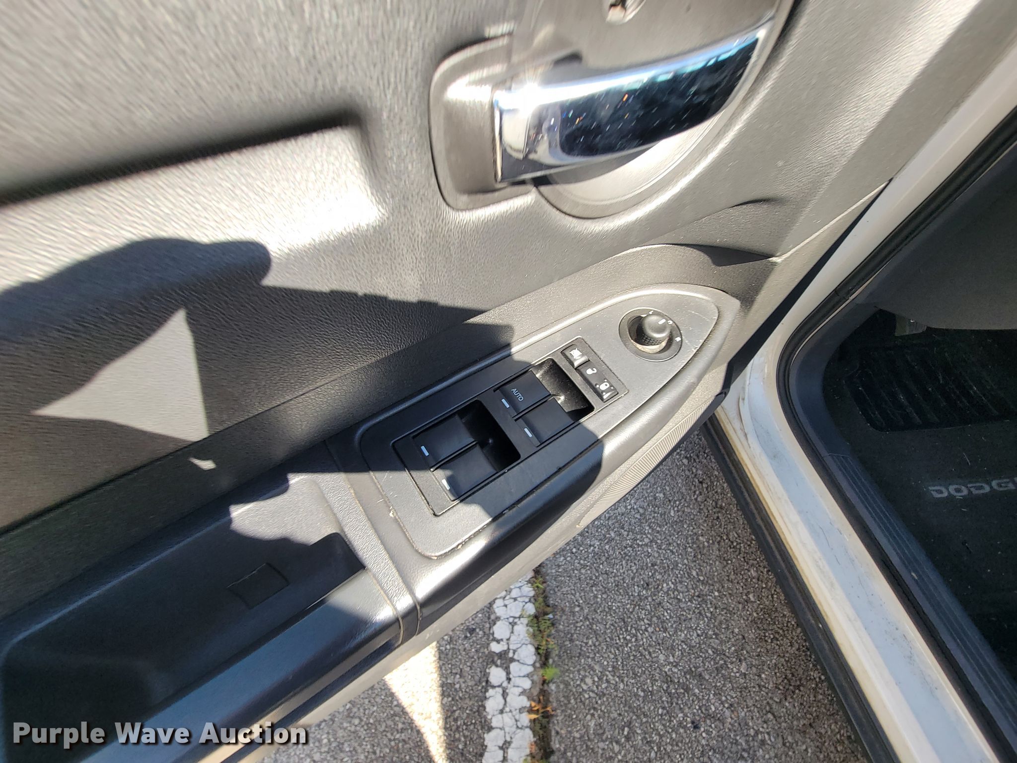 2009 Dodge Charger in Tulsa, OK | Item IE9252 sold | Purple Wave