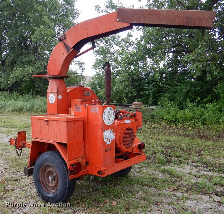 Mobark Eager Beaver wood chipper in Grandview, MO | Item DM0162 sold ...