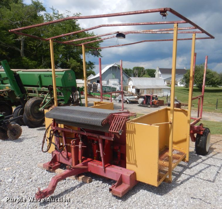Magnum sod stacker in Riddleton, TN | Item JY9780 sold | Purple Wave