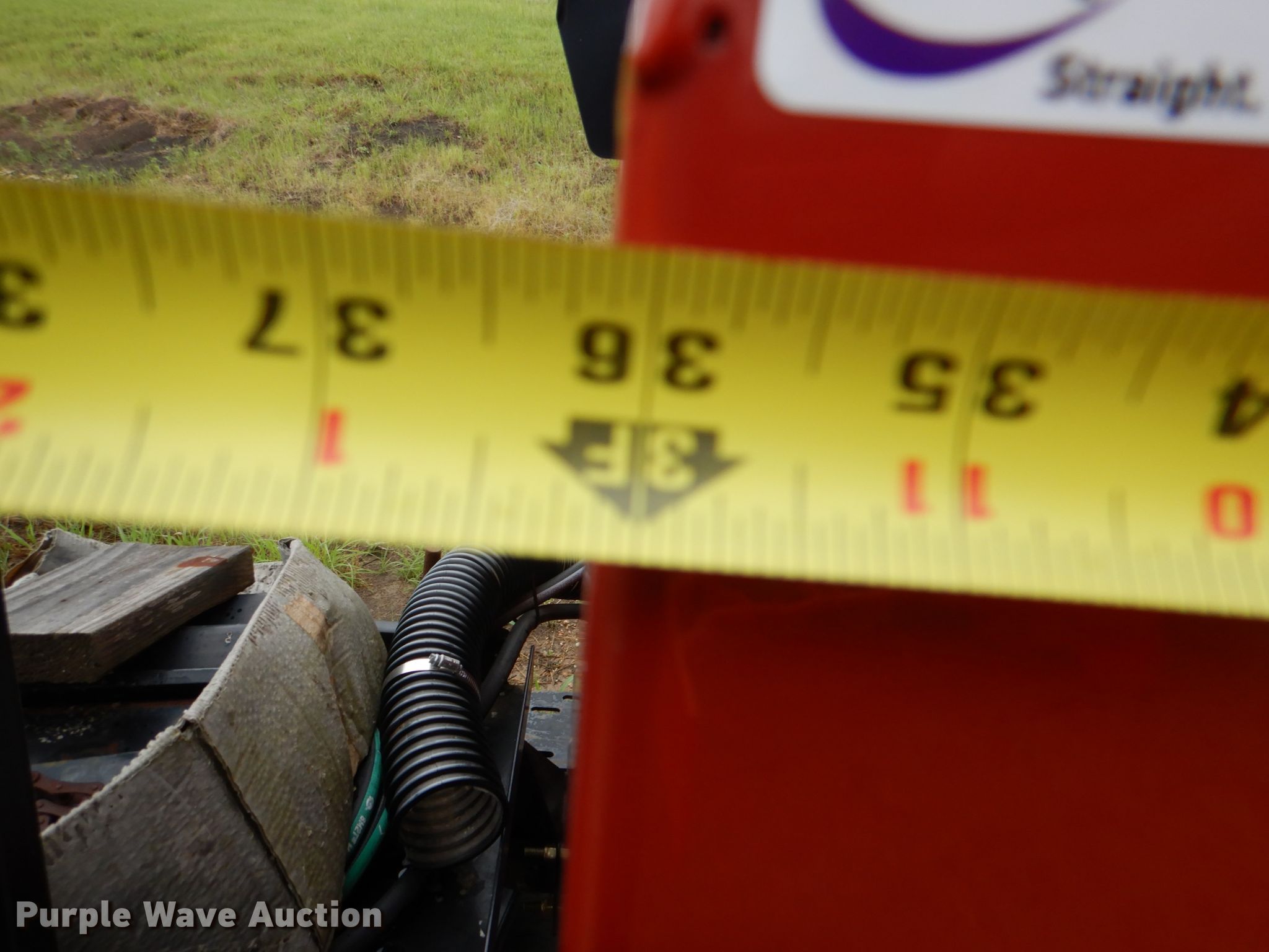 Valmar 1655 granular applicator in Davis, OK | Item HC9372 for sale ...