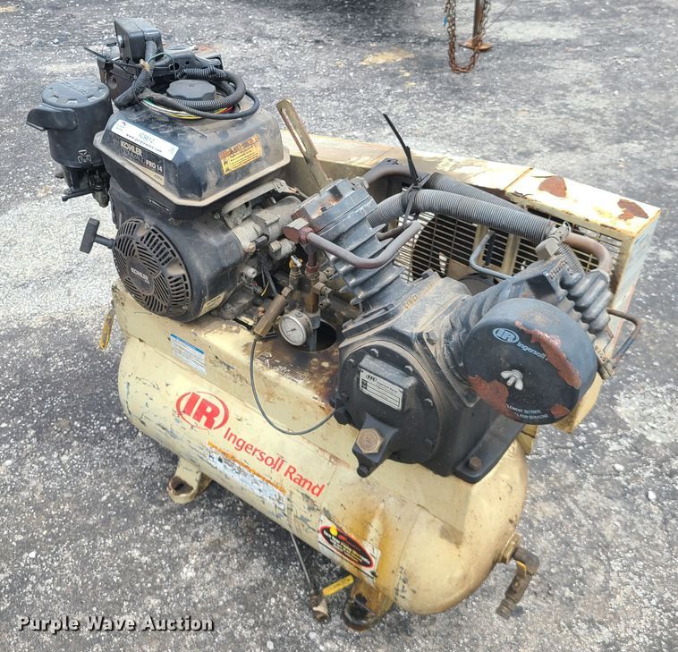 Ingersoll Rand air compressor in Blue Springs, MO | Item IC9812 sold ...