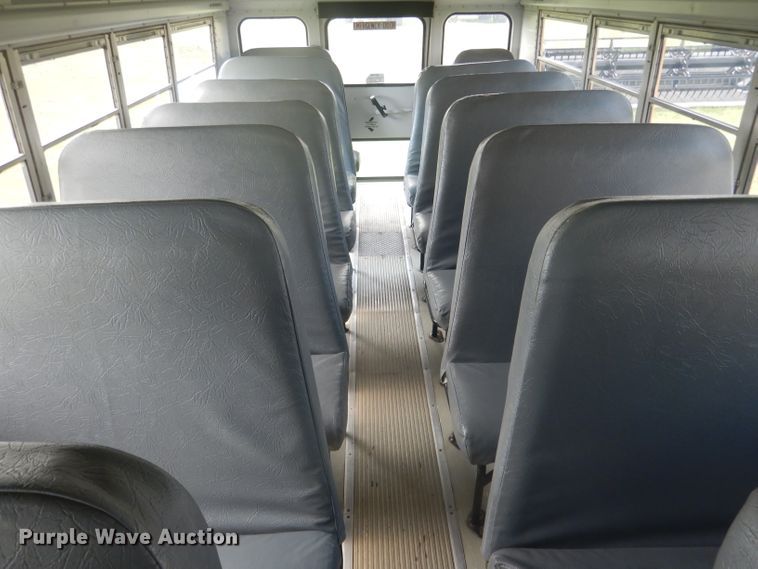 2003 Freightliner FS65 Thomas Built school bus in Kearney, NE | Item ...