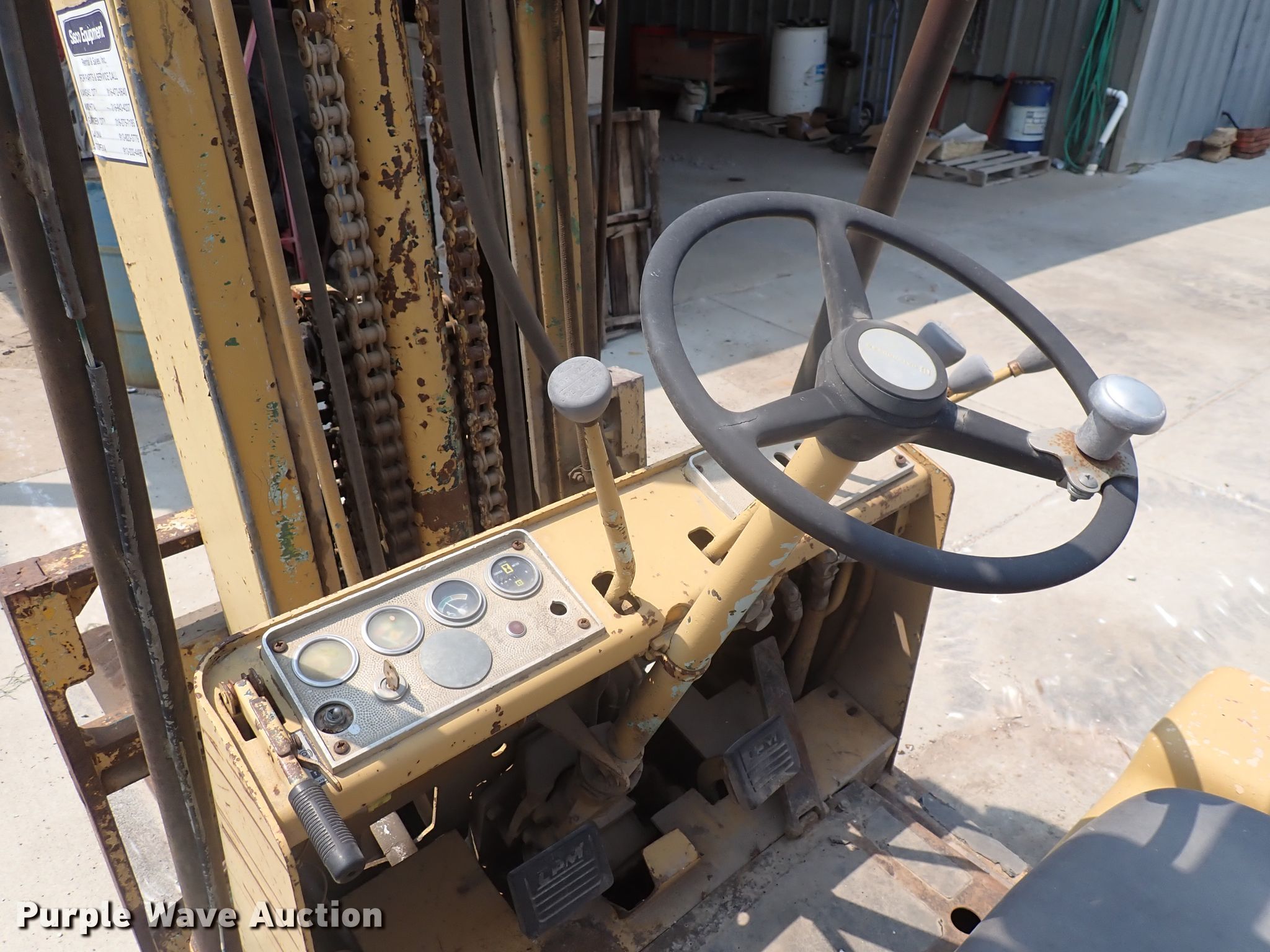 Caterpillar T60B forklift in Park City, KS | Item DL7616 sold | Purple Wave