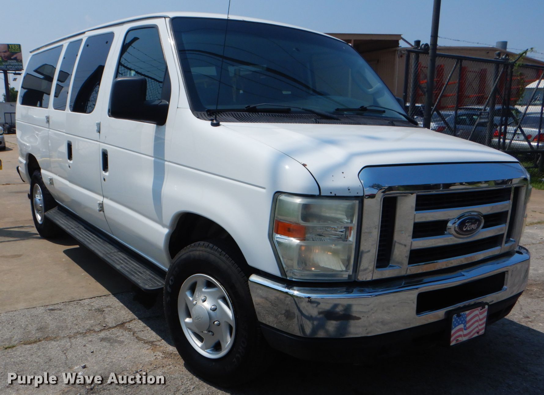 2008 Ford E350 Super Duty van in Tulsa, OK | Item IE9436 sold | Purple Wave
