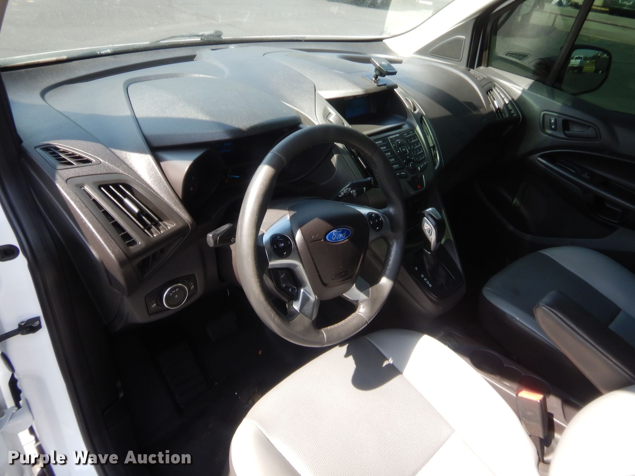 2014 Ford Transit Connect van in Yukon, OK | Item IT9707 sold | Purple Wave