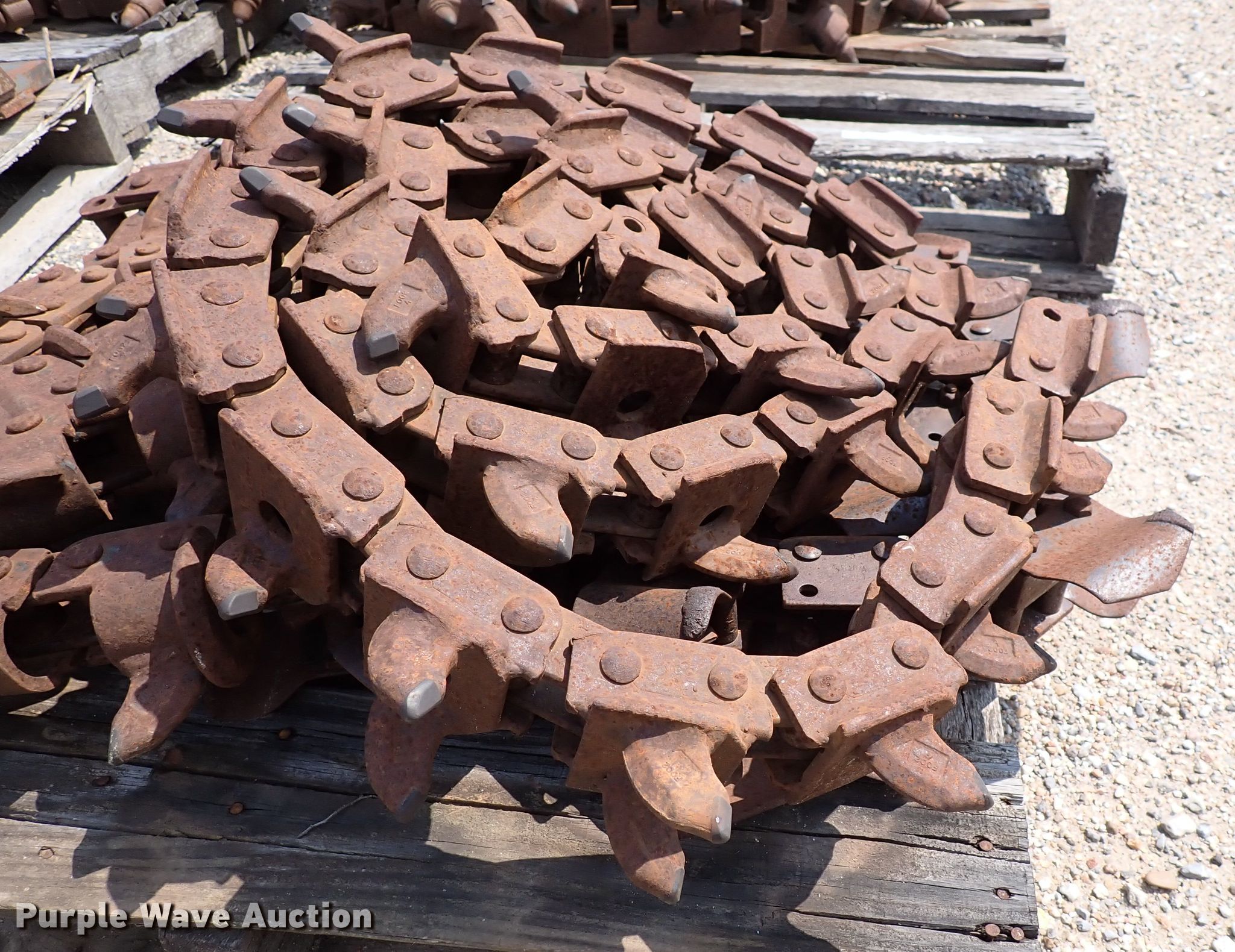 235K trencher chain in Park City, KS | Item IF9204 sold | Purple Wave