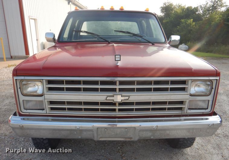 1988 Chevrolet V30 Crew Cab pickup truck cab and chassis in Iberia, MO ...