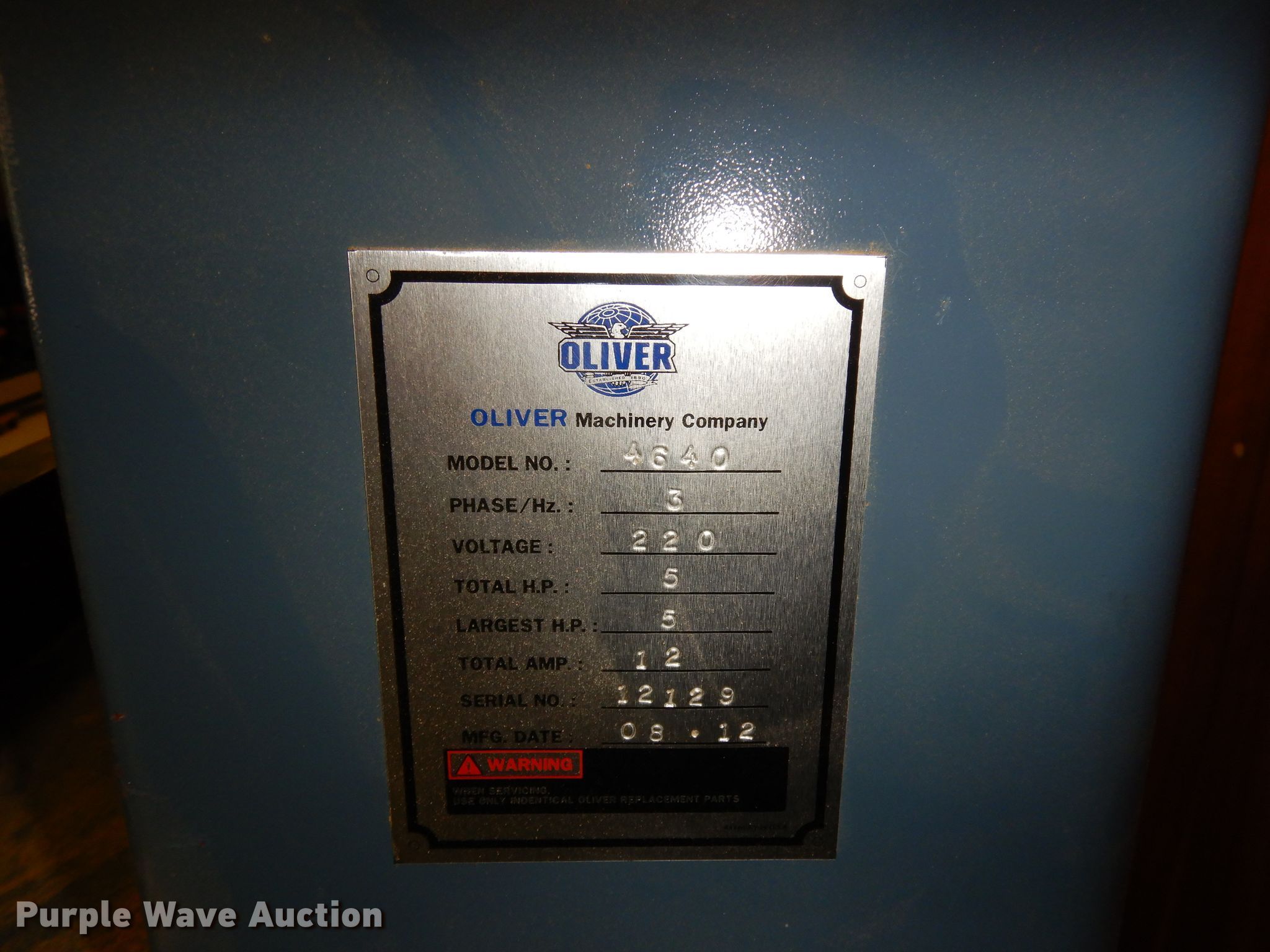 2012 Oliver 4640 bandsaw in Leawood, KS | Item IW9991 sold | Purple Wave