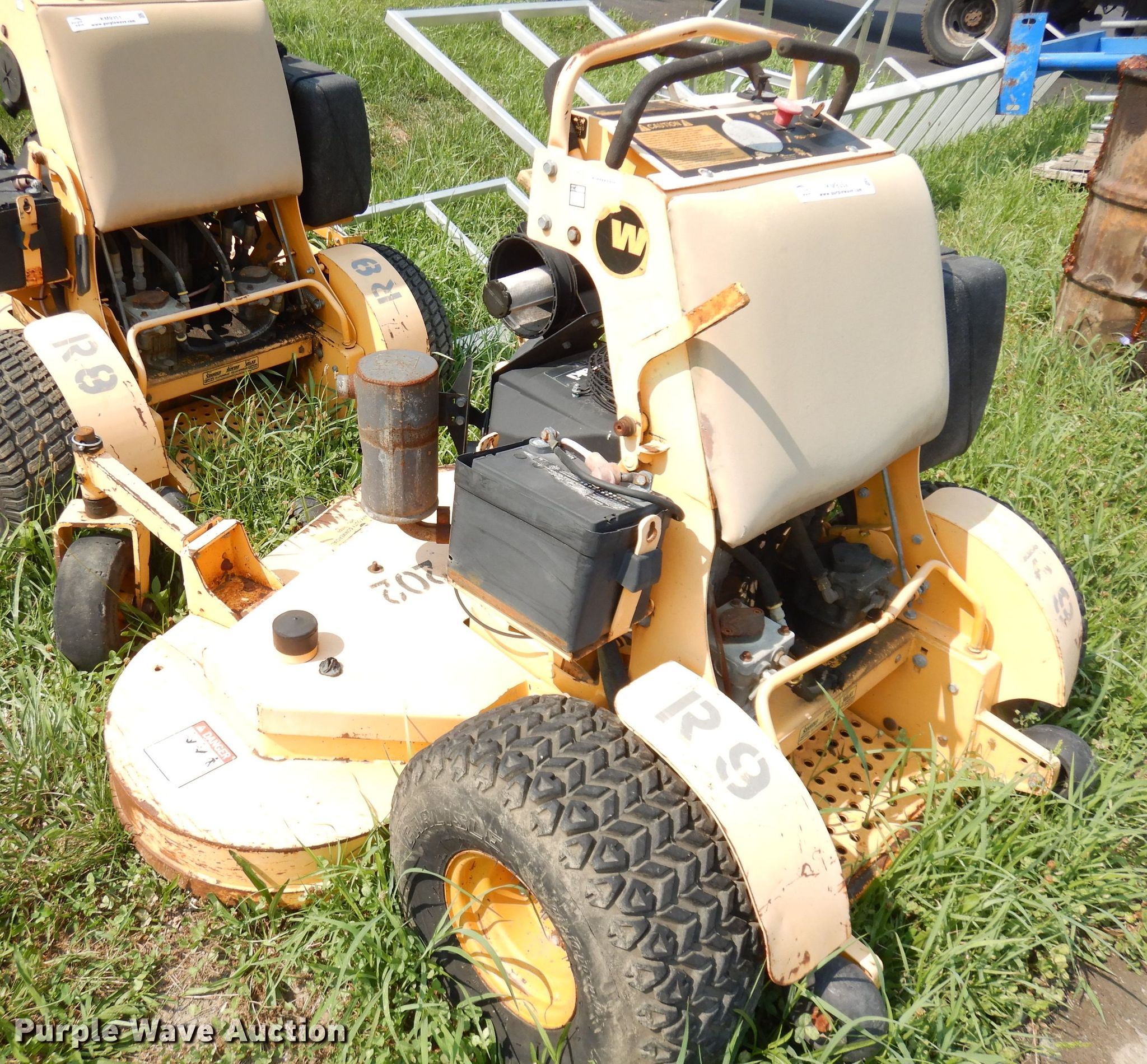 Wright Stander ZTR lawn mower in Kansas City, KS | Item KM9352 sold ...